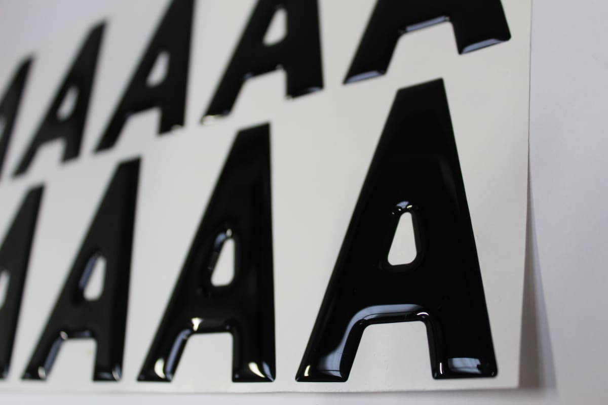 Dash Dynamics | Resin Domed Badges | Number Plate Jigs