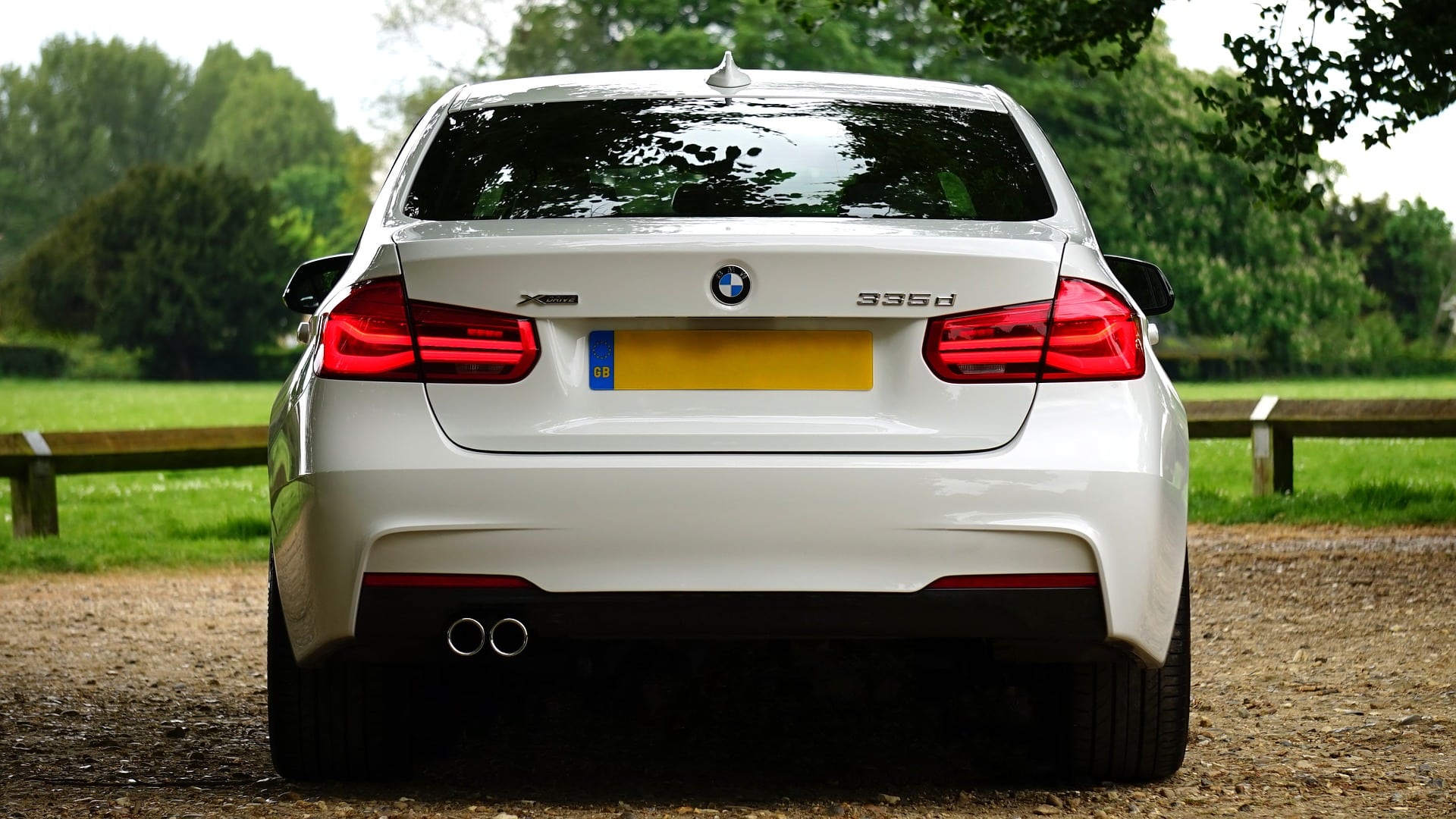 Number Plates as Your Next Side Hustle | Dash Dynamics